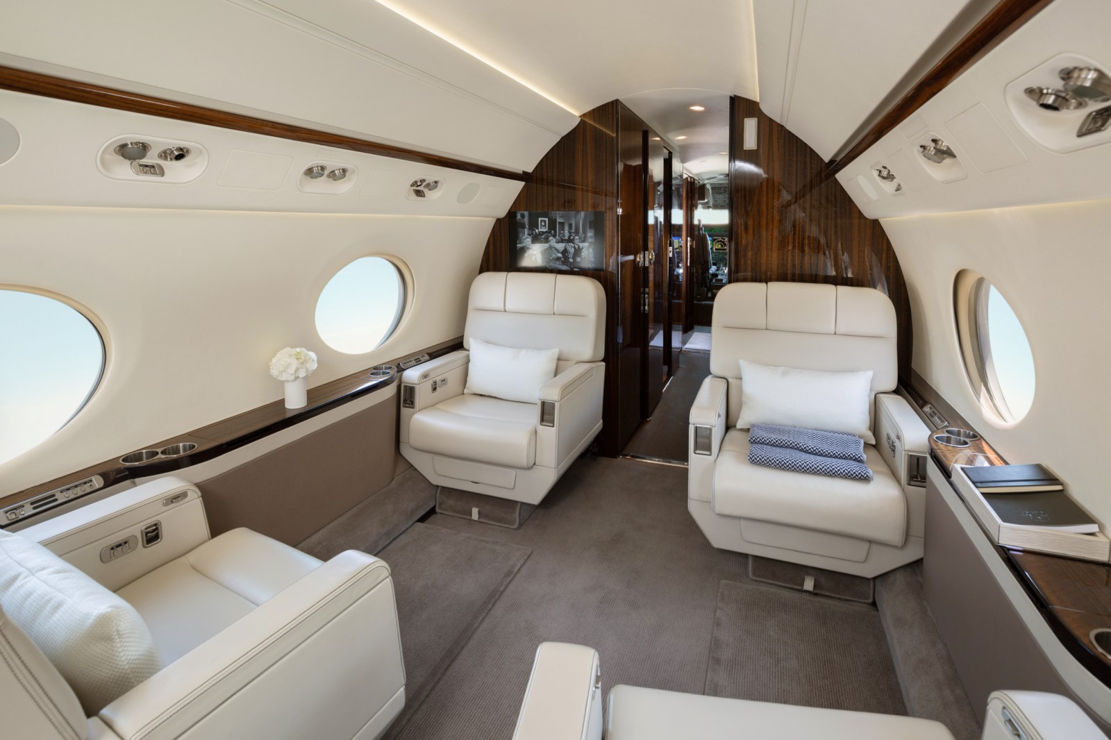 GULFSTREAM 550 | Private Jet | Global Jet